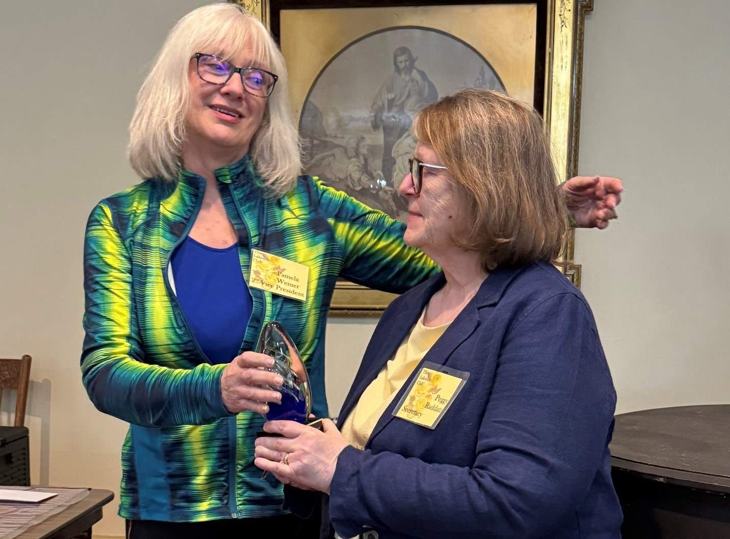 Lakeside Club awards member for ‘Excellence’ - Freshwater Reporter